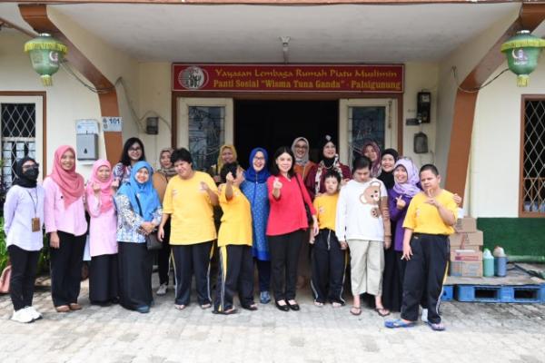 DWP Setjen DPR RI Berbagi Kasih di Wisma Tuna Ganda Pasar Rebo Jakarta ...